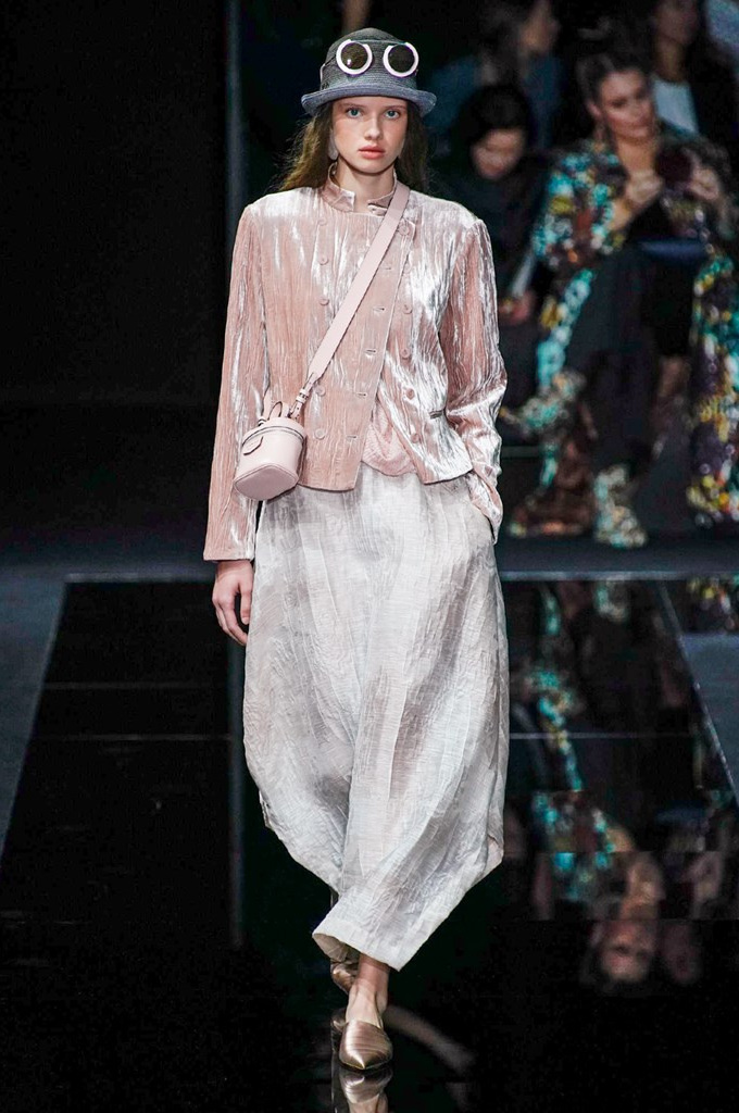 Milano Moda Donna FW 2025-26 - 25 Febbraio / 3 Marzo 2025 • MMD