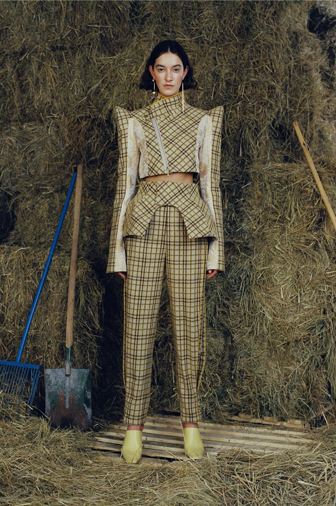 SARAWONG • Designer • MILANO MODA DONNA - 23 FEBBRAIO / 1 MARZO 2021