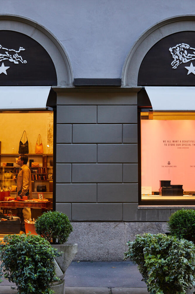 IL BISONTE • Designers • MILANO MODA DESIGN 15/21 APRILE 2024